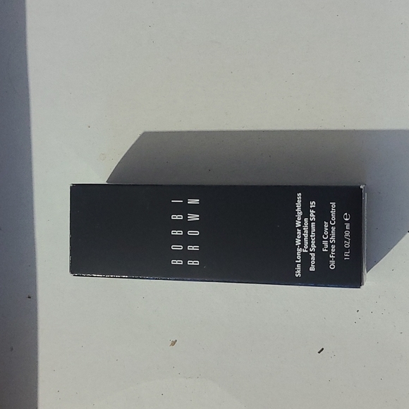 Makeup | Bobbi Brown Skin Long Wear Weightless Foundation Neutral ...